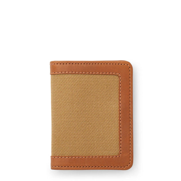 Filson Outfitter Leather Card Wallet Tan | The Sporting Lodge